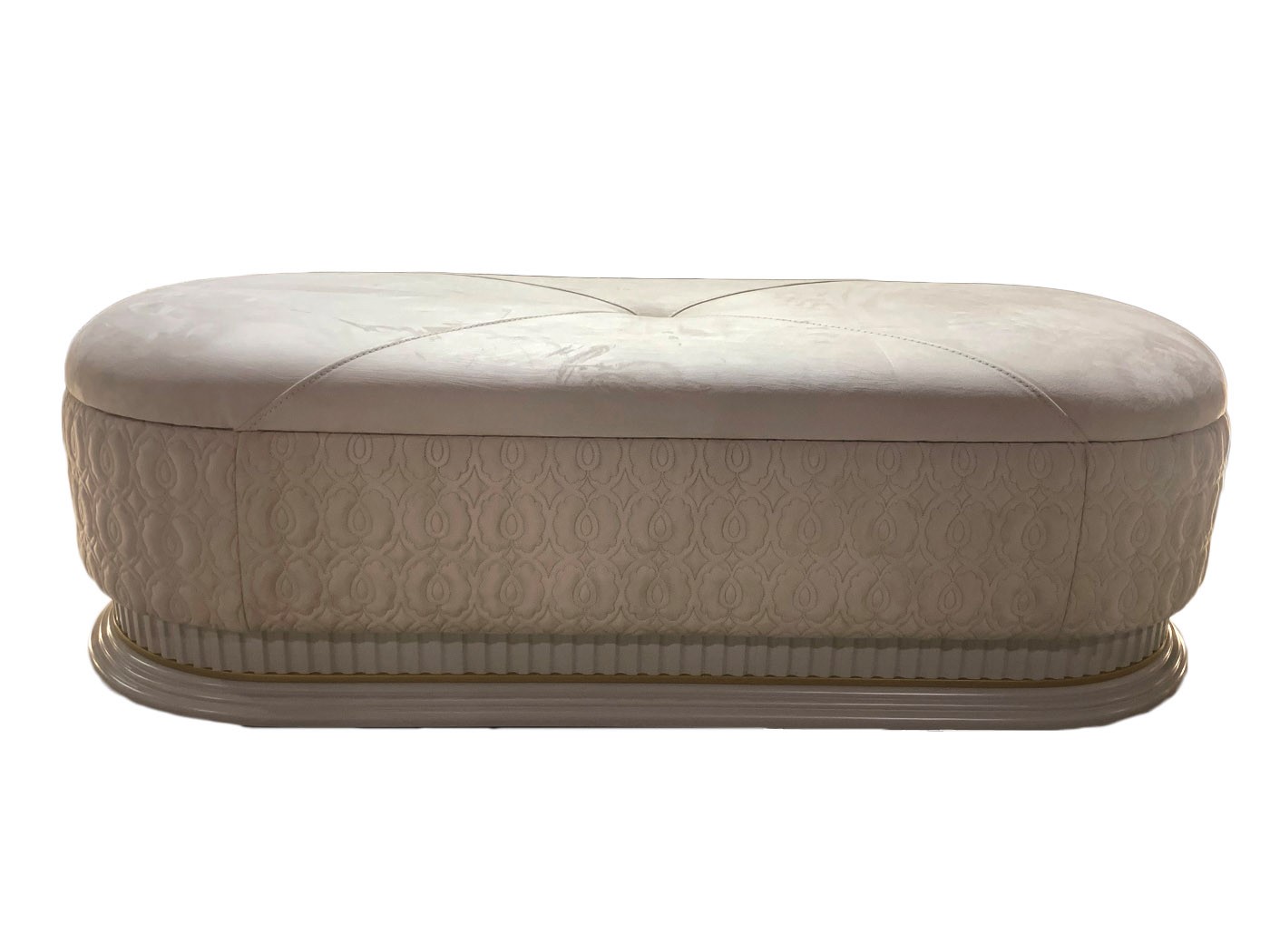 Clio Bench - Spot Design